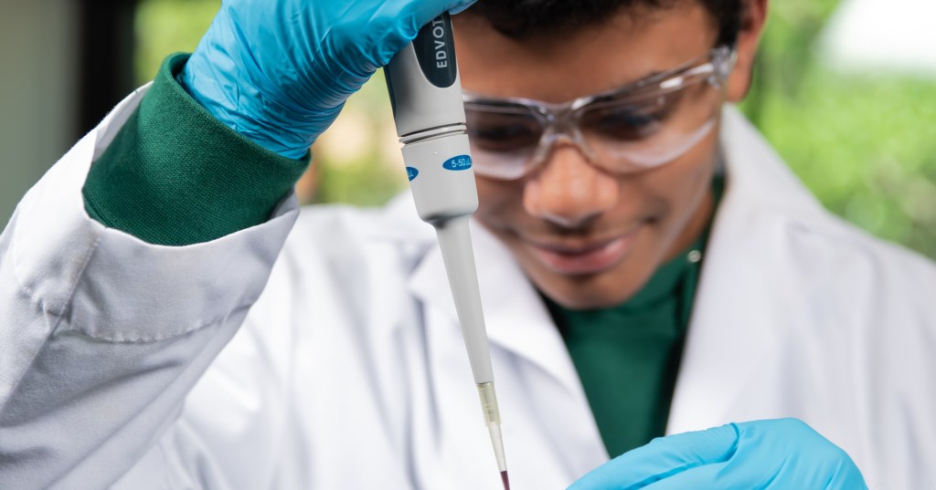 How to: Improve your Pipetting Technique – The Official Blog of Edvotek®